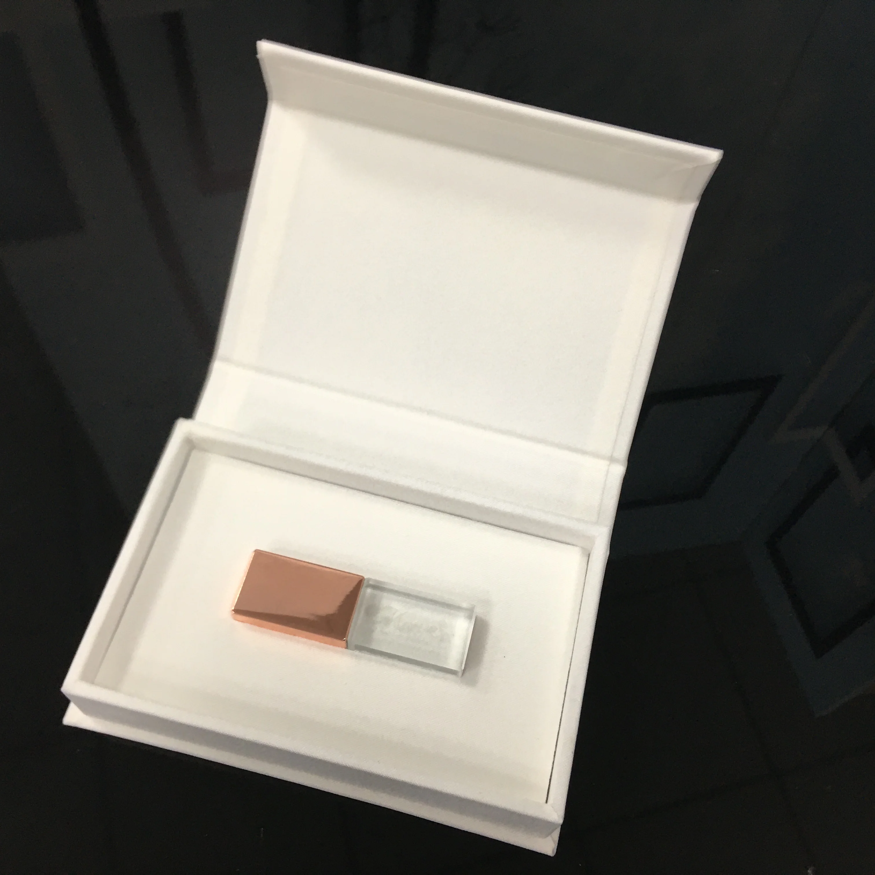 Premium Linen Box Glass Crystal Usb Flash Drive With Linen Box ...