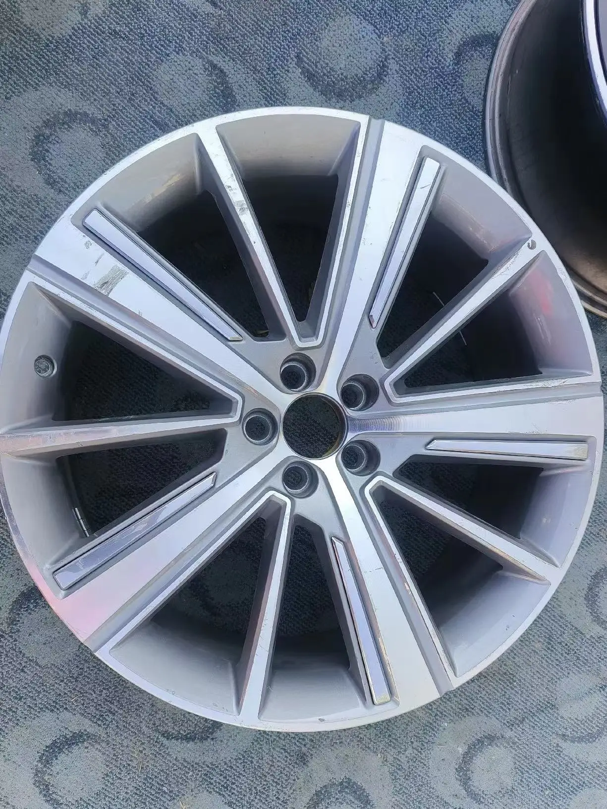 Zeekr 001 Original 21-inch Wheel - Buy Original 21-inch Wheel,Zeekr 001 ...