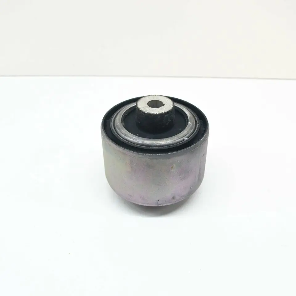 Auto Parts Front Lower Suspension Control Arm Bushing Lr100072 Lr084108 ...