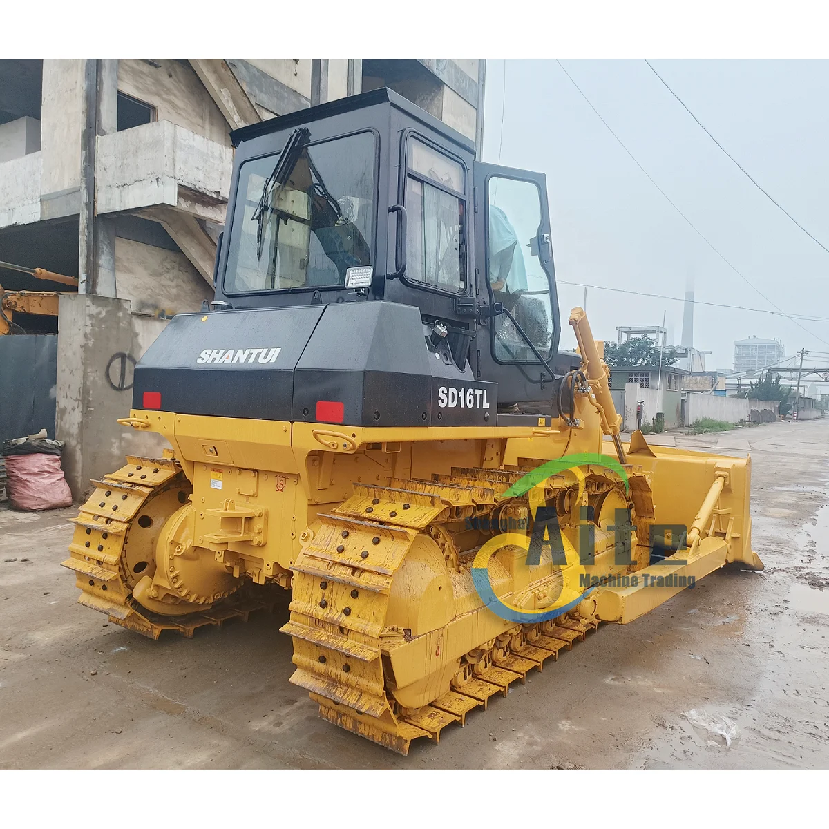 Cheap Price Used Shantui Sd16 Crawler Bulldozer Second Hand Sd16 Sd22 Popular Dozer Equipment ...