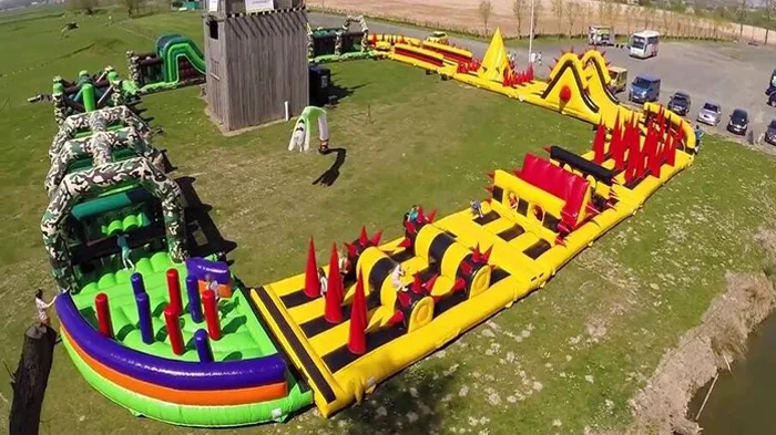 Customized Beast Inflatable Obstacle Course 5k Insane Obstacle Sport ...