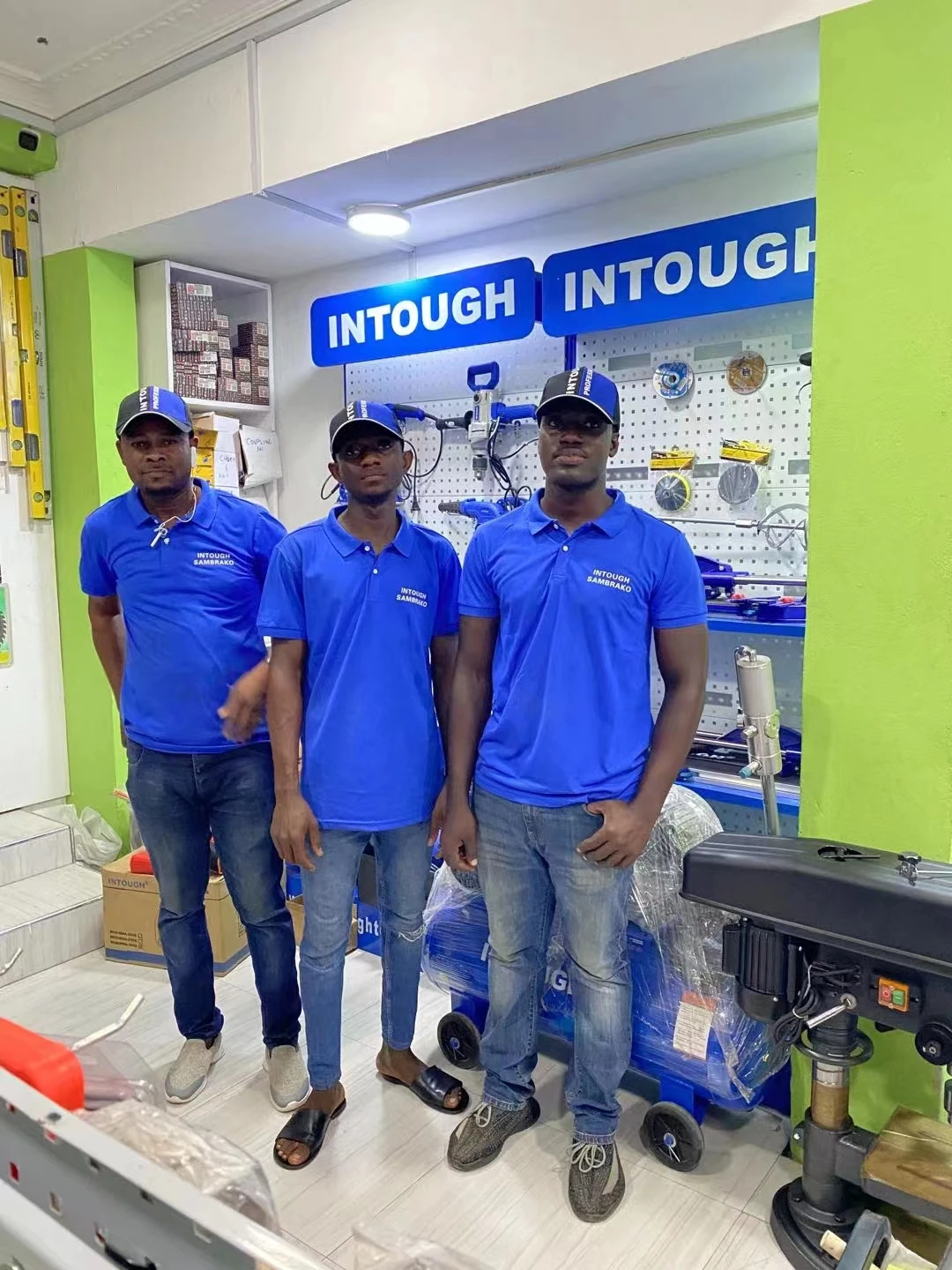 Intough Top Quality Level Gasoline Chain Saw 52cc 16'' Professional ...