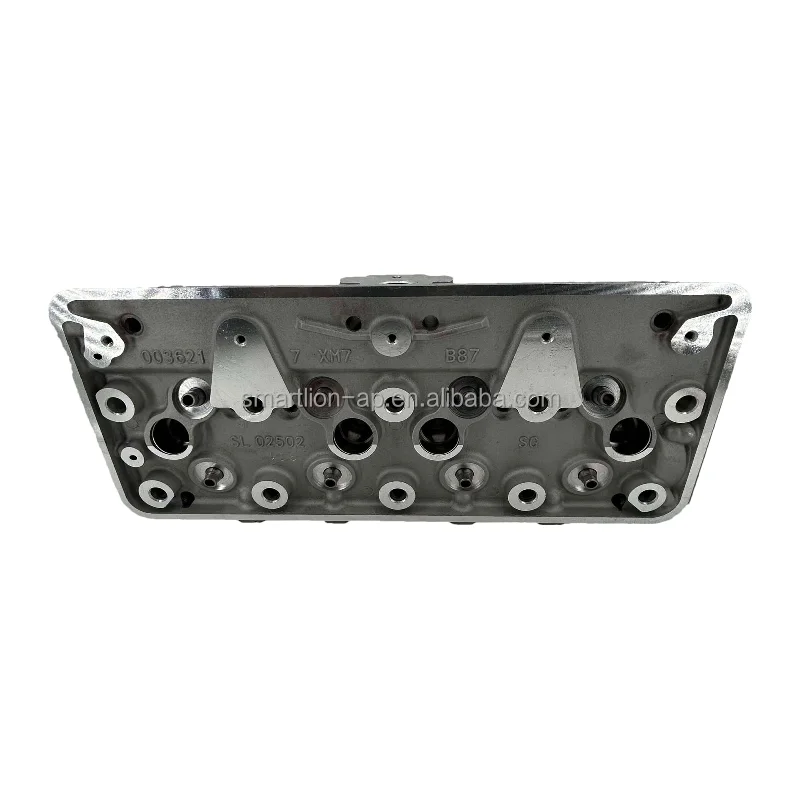 CYLINDER HEAD XC7 for Peugeot 404 504 505 1.8 Engines