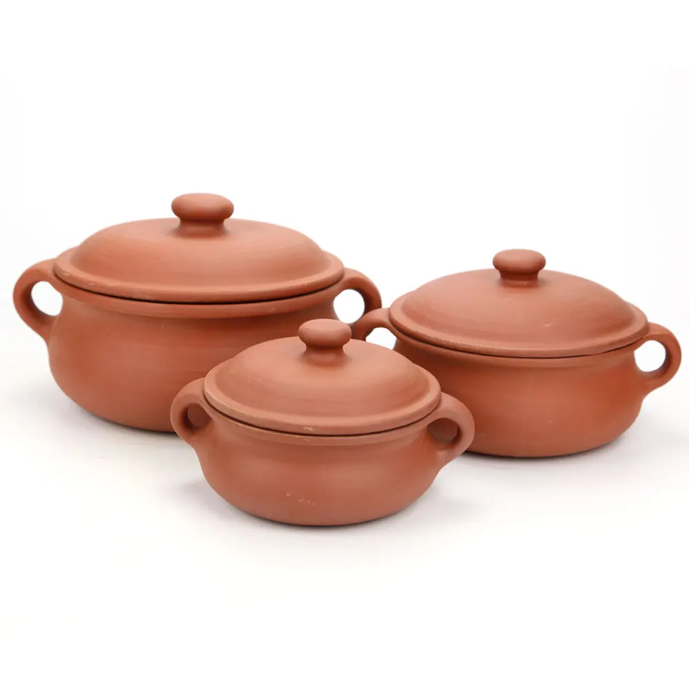 Shop Our Terracotta Dining Set with Lid - Sustainable & Stylish