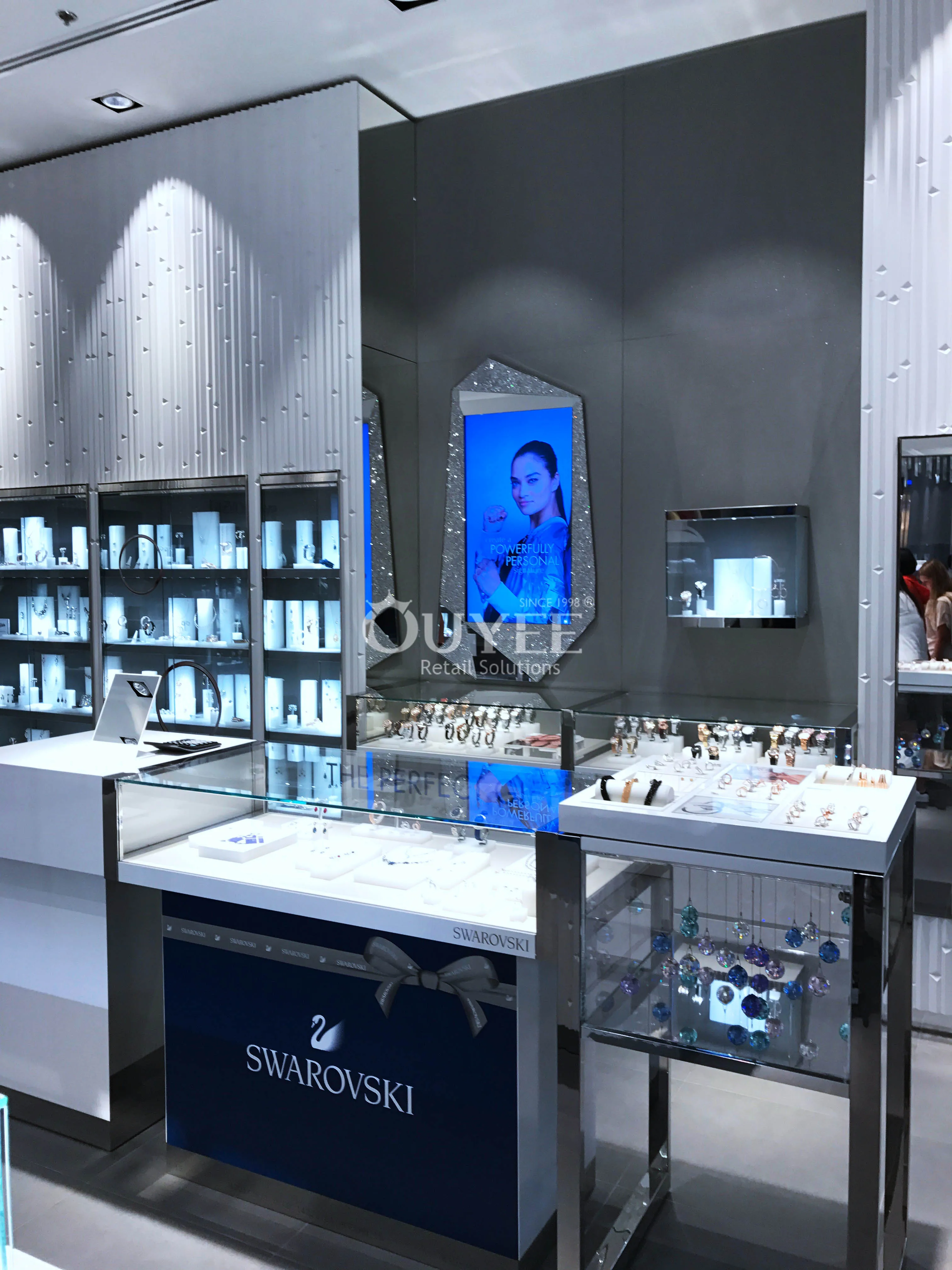 Ouyee Custom Gold Shop Interior Design - Jewelry Showcase