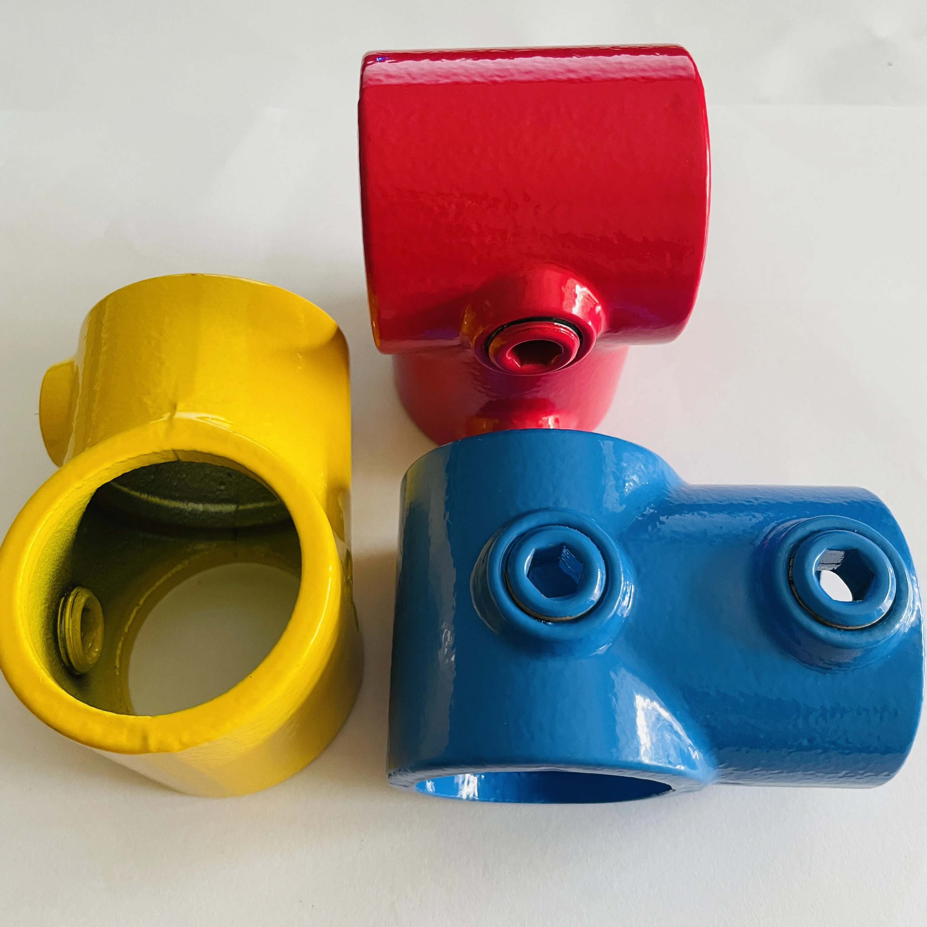 Malleable Cast Iron Pipe Clamp Fittings Short Tee with Screw for Tube ...