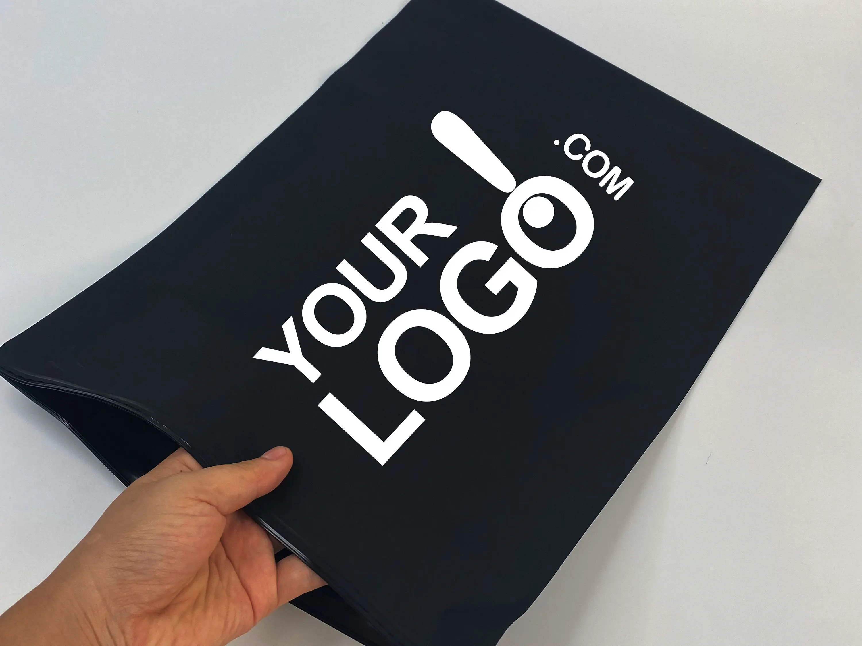 Eco-Friendly Black CPE Frosted Ziplock Shipping Clothes Packaging ...