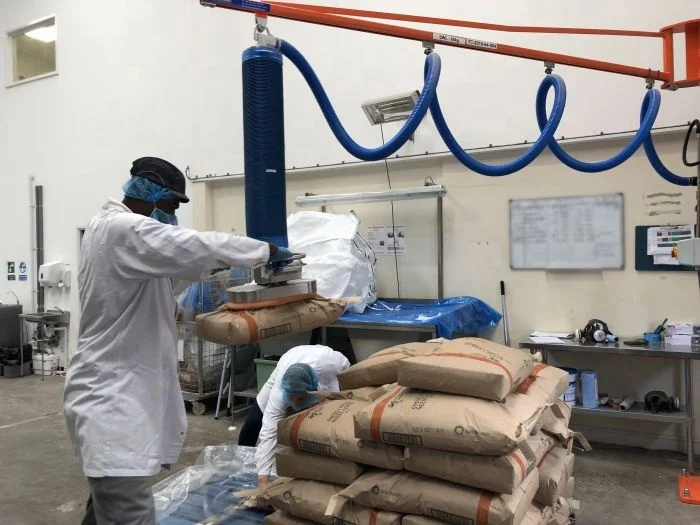 Portable 25kg Flour Bag Sack Bag Lifting Machine Gripper