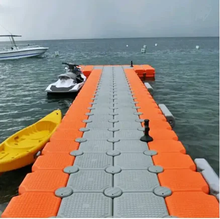 Durable Plastic Floating Bridge Trestle Platform Marine Modular Pontoon ...