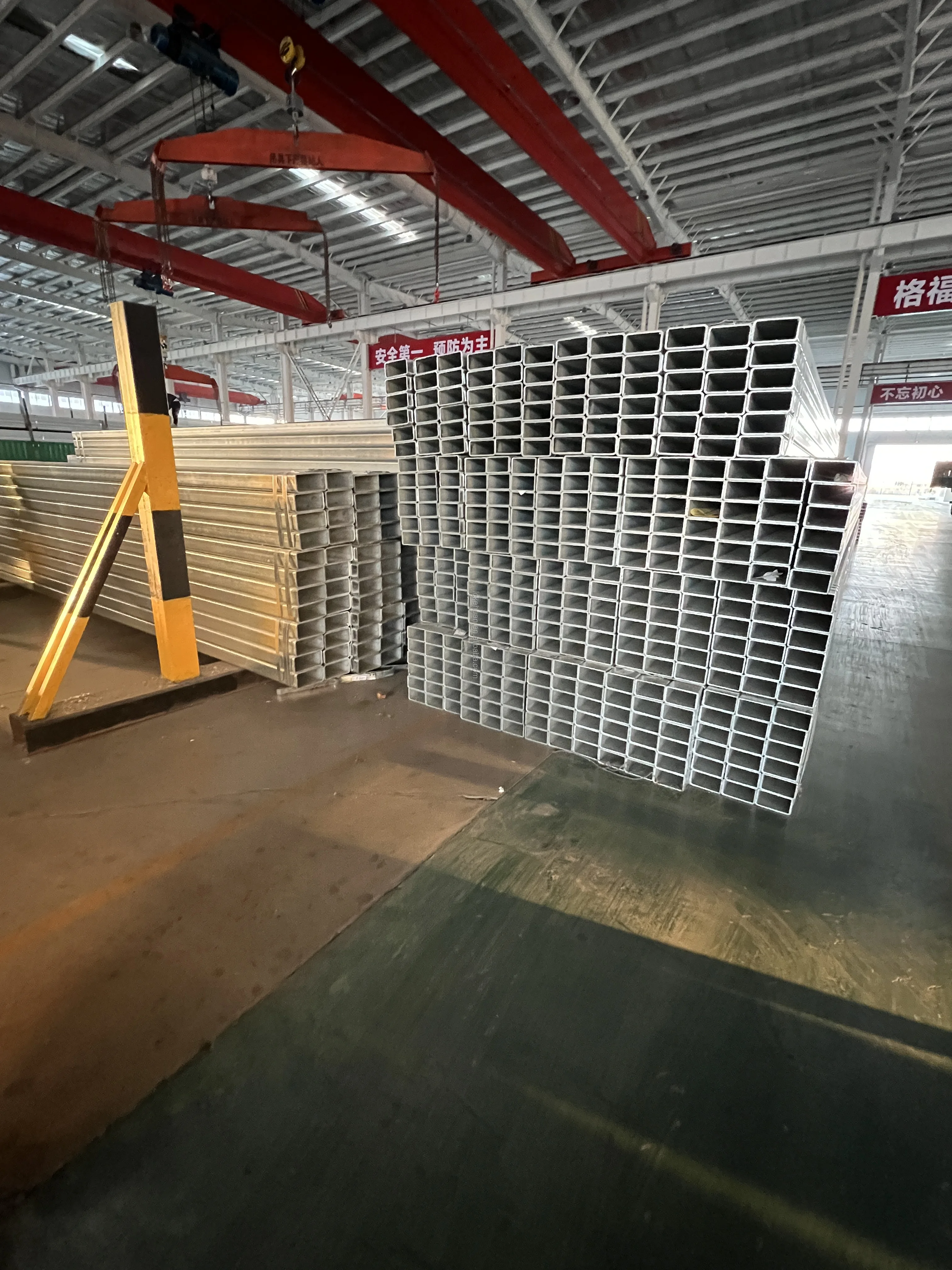 Hot Galvanized Steel Pipes JIS/GS/KS Certified ERW 6m for Construction ...