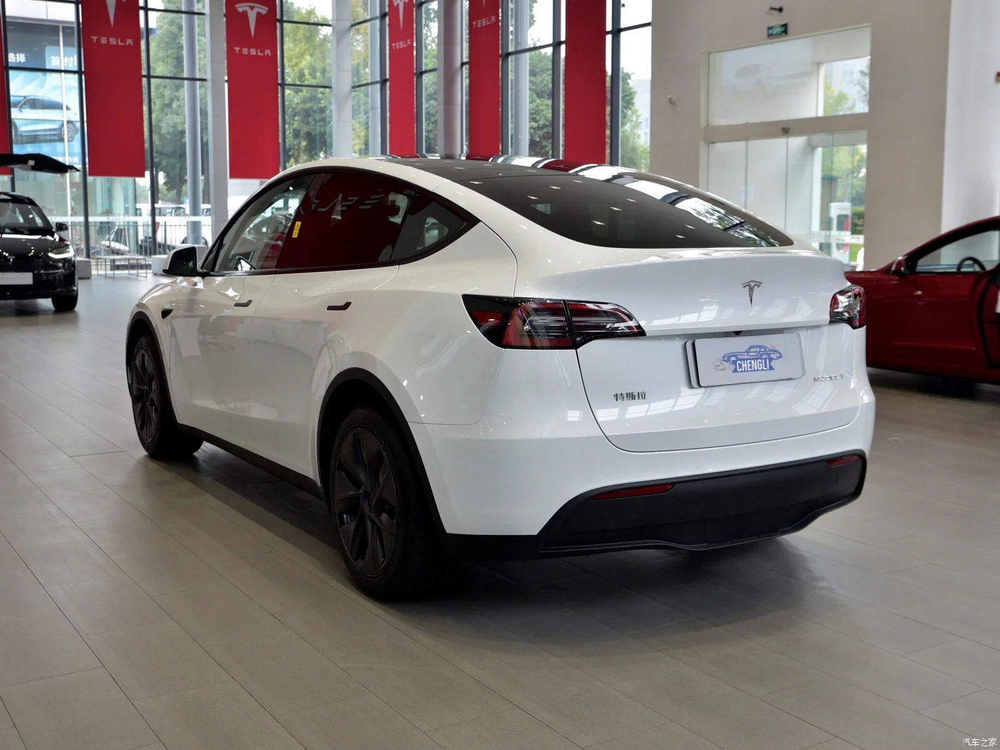 2024 Tesla Model Y Electric Suv 4-wheel 5-seats Ev Car With New Energy ...