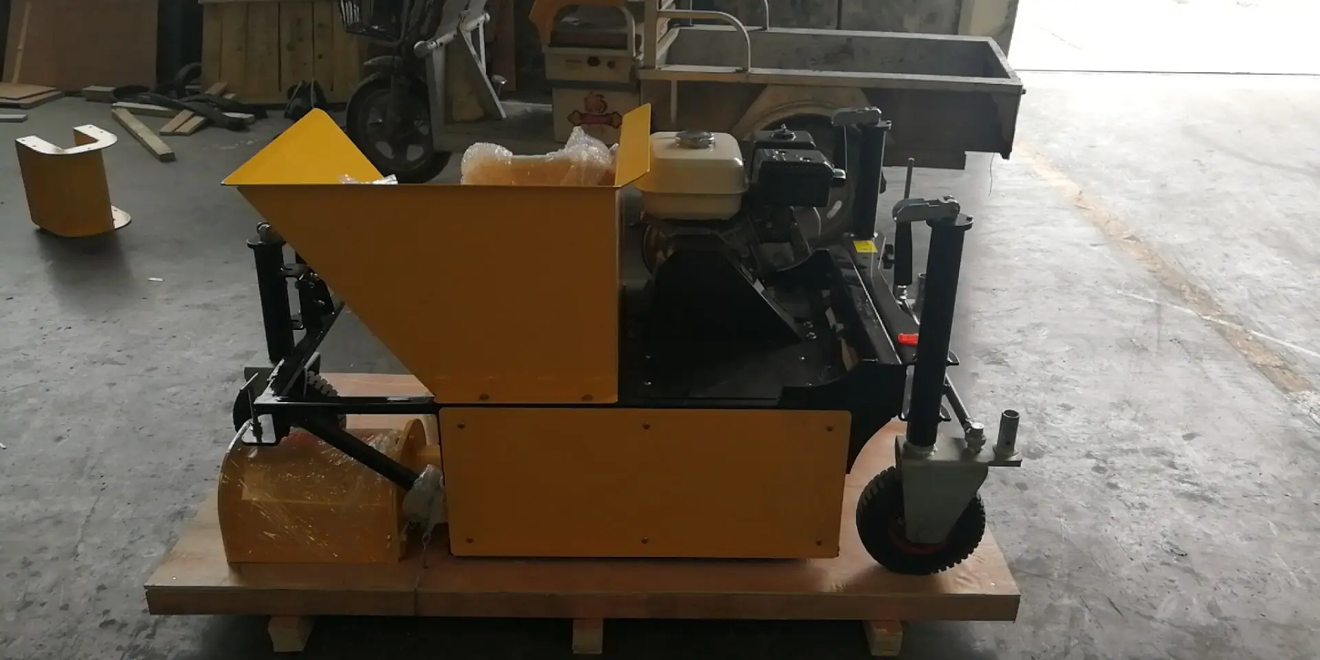 Small Road Curb Machine - Efficient Concrete Kerb Solutions