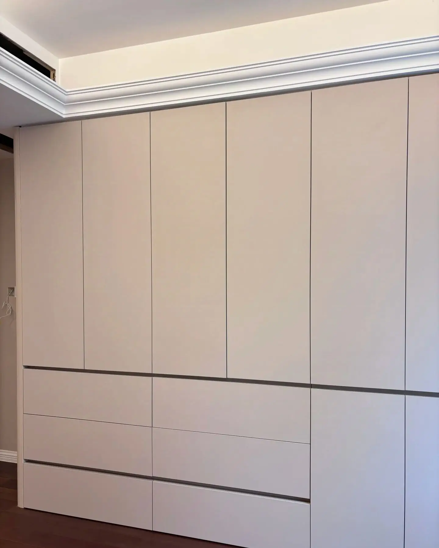 Solid Wood Wardrobe Push-Pull Sliding Door Light Luxury Modern Simple ...