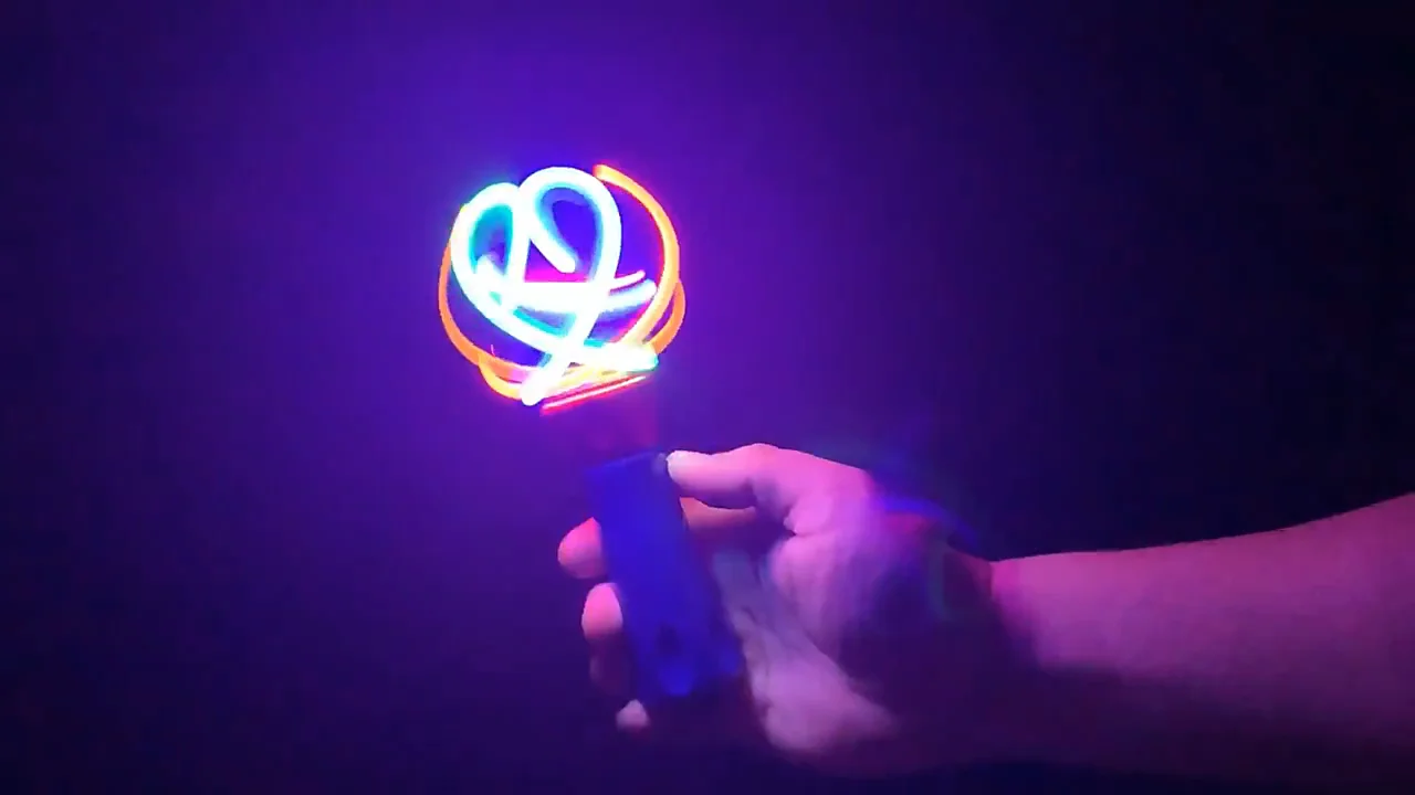 Hot Selling Red & Blue Light Up Orbiter 6 Led Spinning Wand Luminous ...