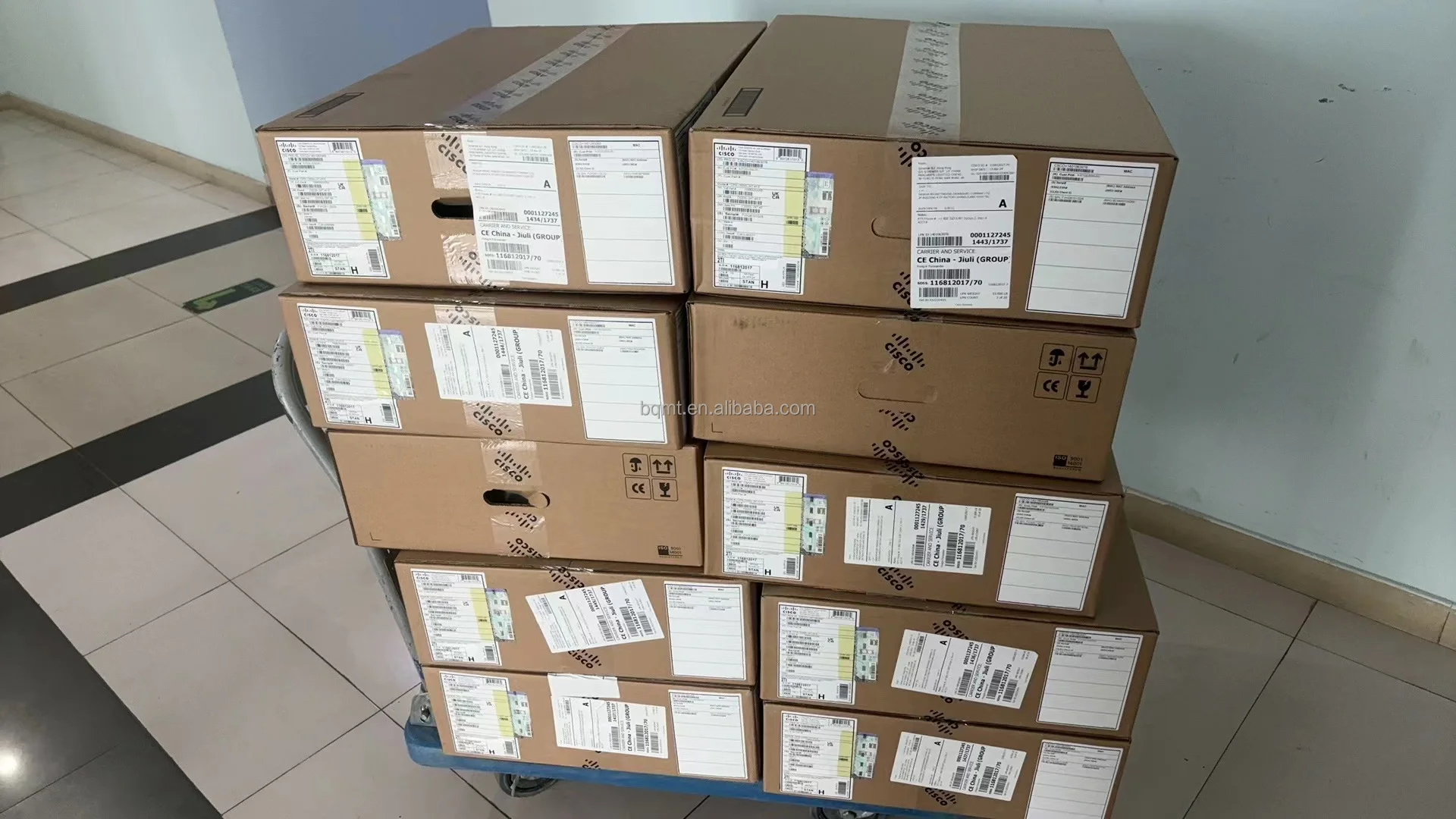 Original C9200L-24P-4G-E Industrial Network Switches Poe+ Network Switch C9200L-24T-4G-E 24 Port ...