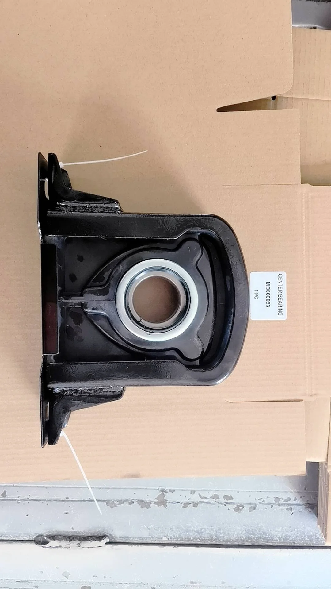 Auto Parts Center Bearing For Mitsubishi Canter 4d32 Mb000083 - Buy ...