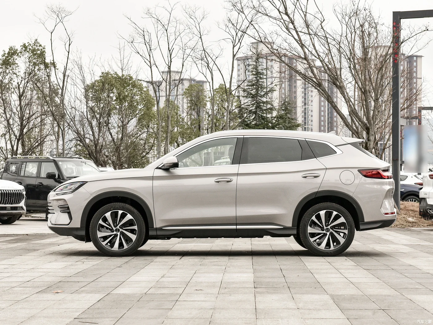 Deposit Byd Song Plus Dmi 2023 New Plug-in Hybrid Car 4 Wheel New ...