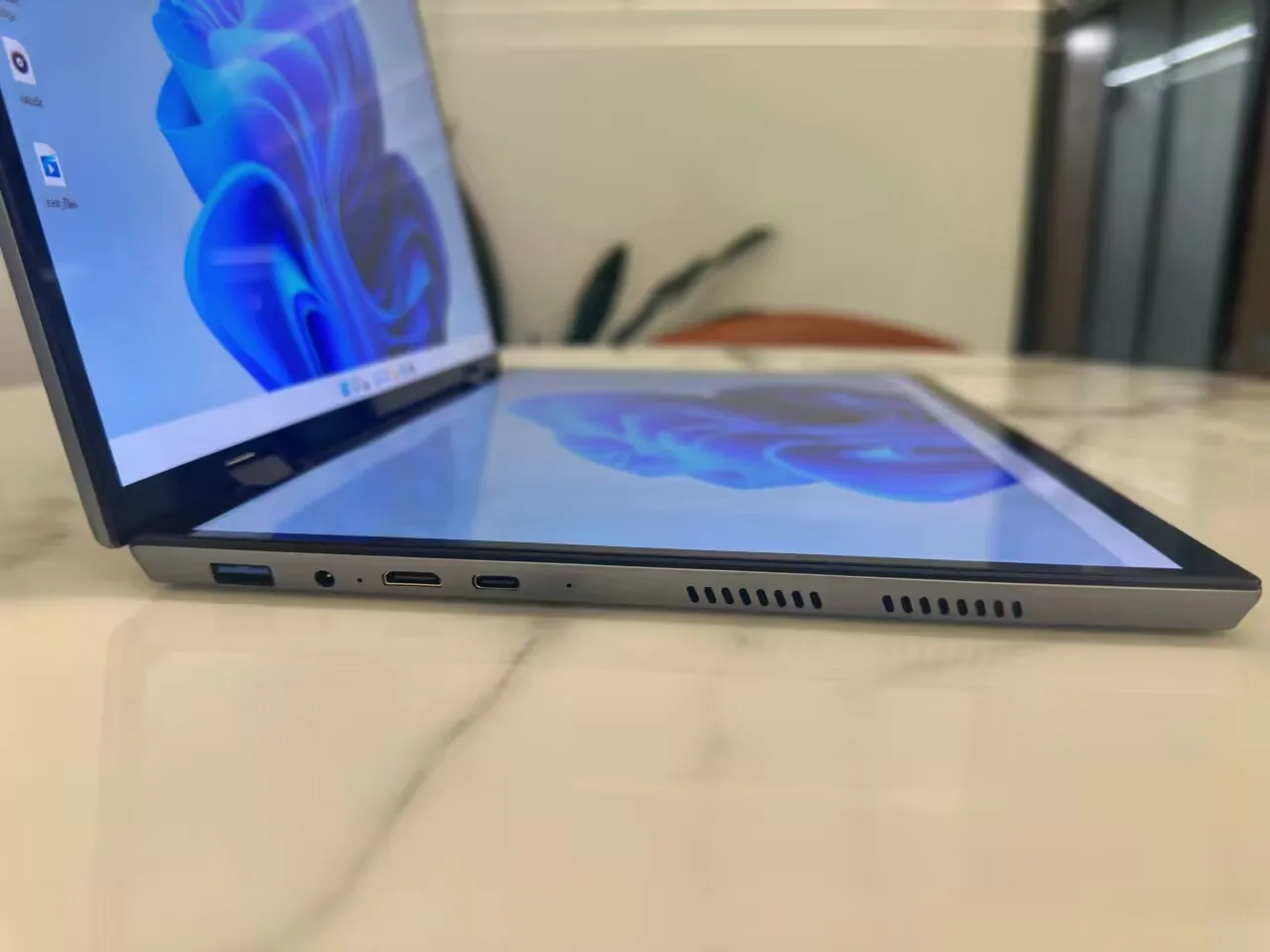 Lenovo Yoga Dual Screen Touch Laptop 14" IPS PC for Business