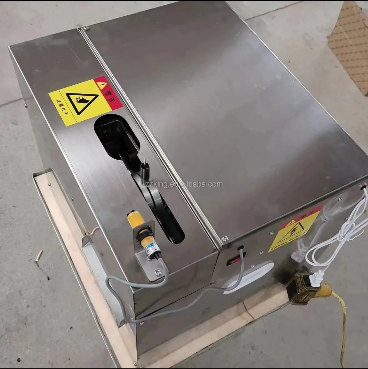 Commercial Red Dates Pitting Machine Industrial Electric Hawthorn Dates ...