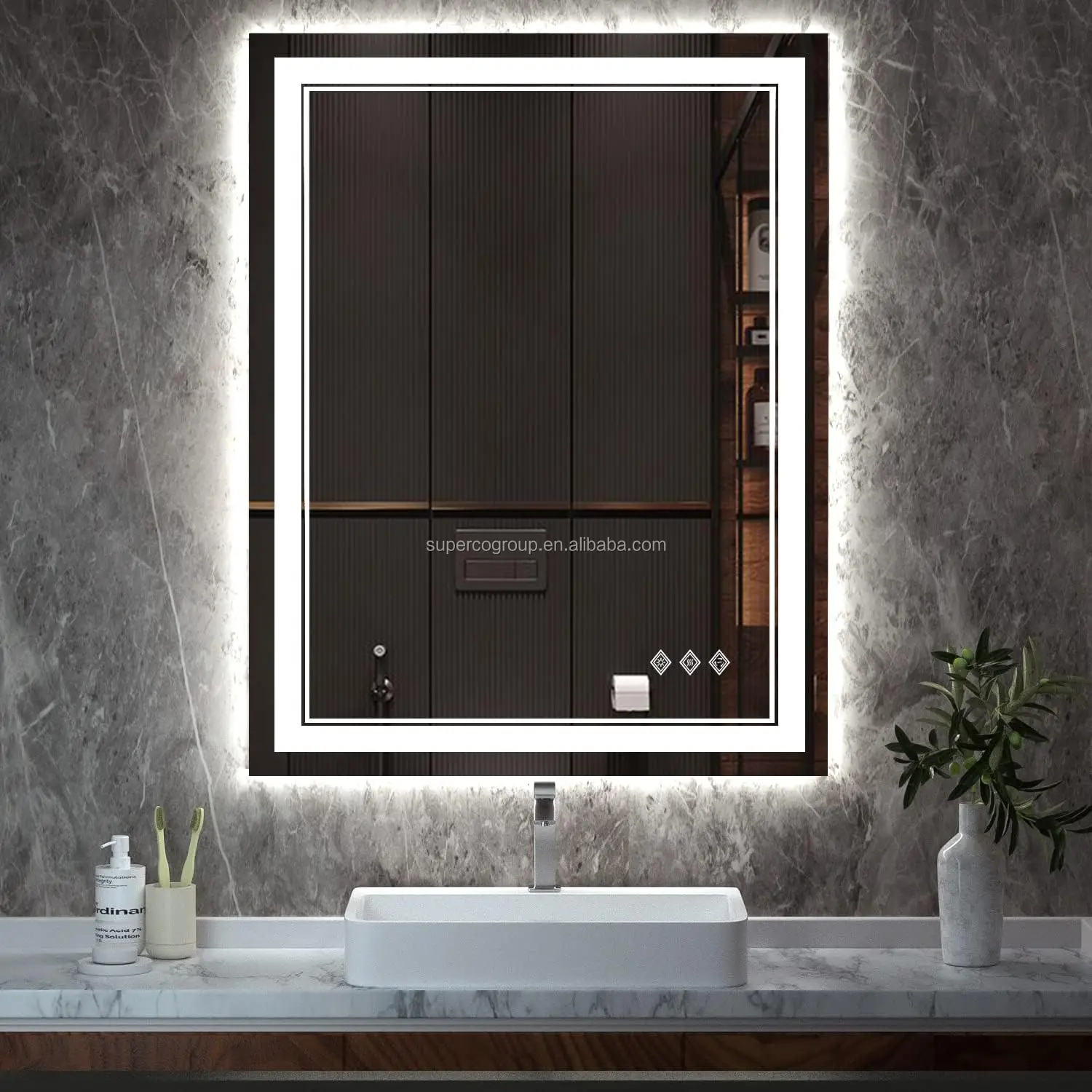 Luxury look mirror intelligent design LED light Induction bluetooth ...