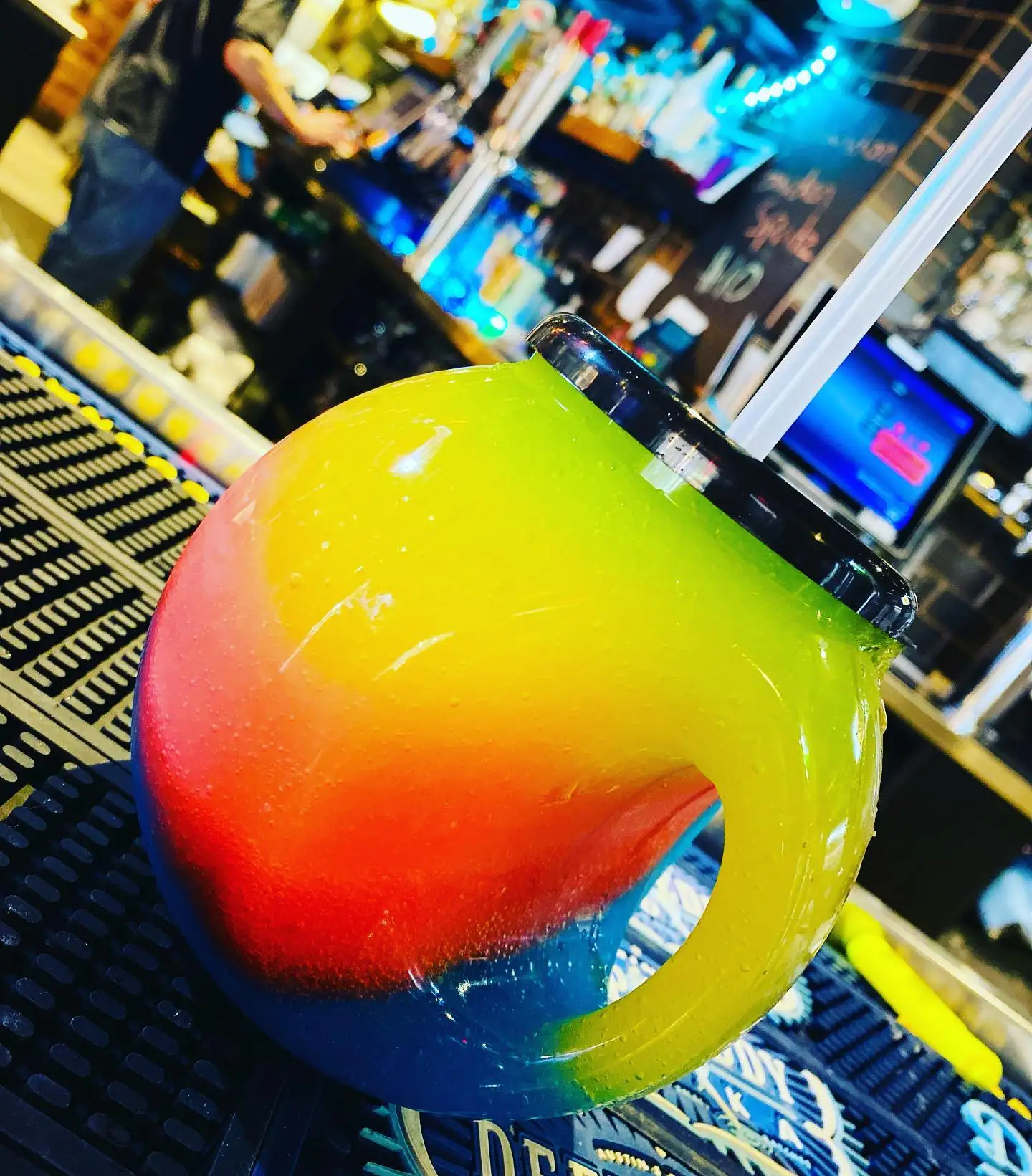 Plastic Slush Yard Cups - Perfect for Daiquiri Bars & Parties