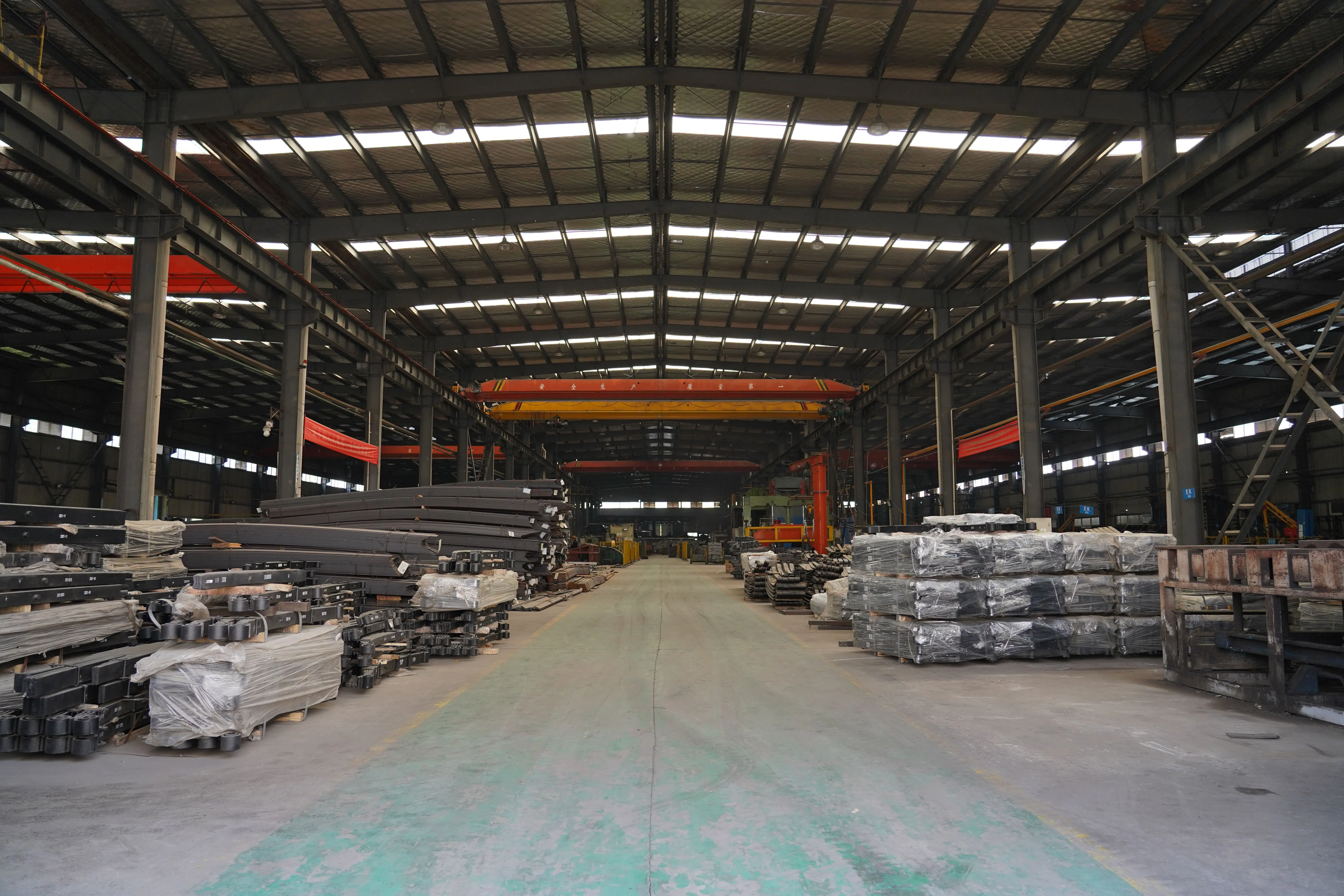 Parabolic Type Leaf Spring for Truck OEM 257952 - China