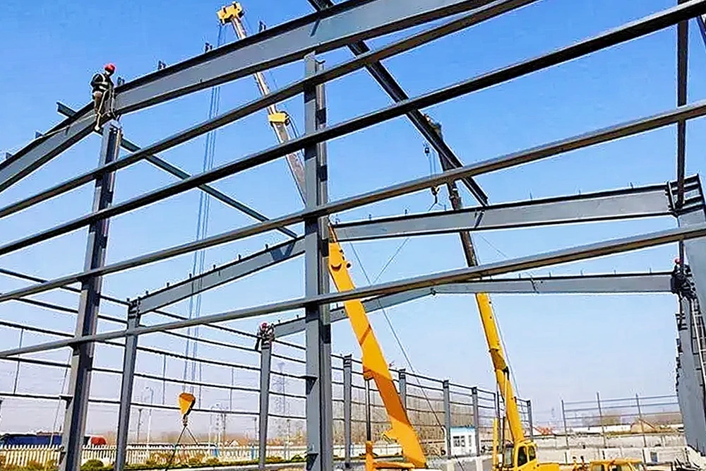 Precast Steel Frame Construction Pole Warehouse Steel Structure Plant ...
