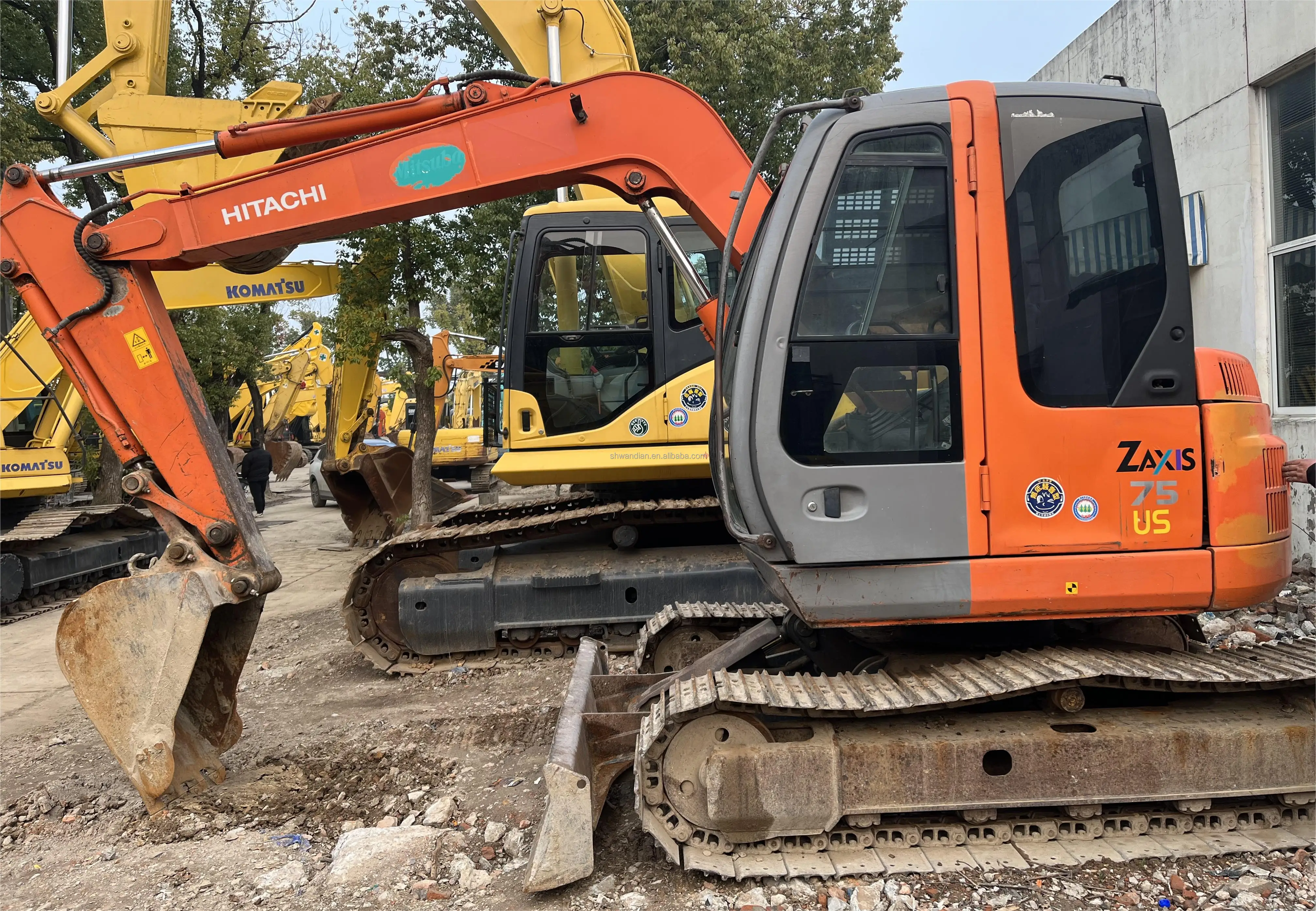 Japan Hitachi Zx75 Excavator Used Excavators 7 Tons Japan Used Hitachi Zx75 Hydraulic Crawler ...