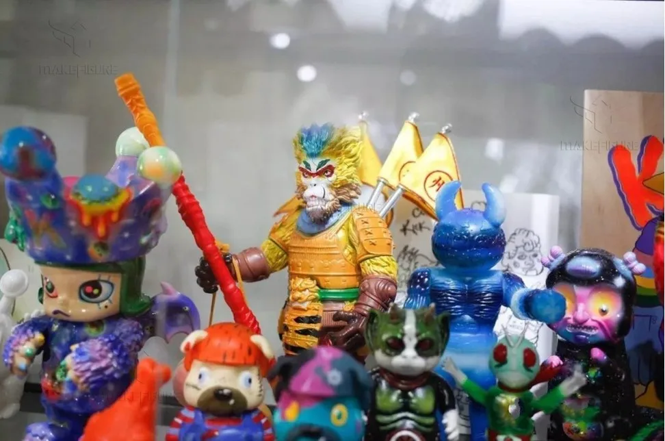 Custom Made Soft Sofubi Vinyl Figure Customize Collectible Vinyl Sofubi ...