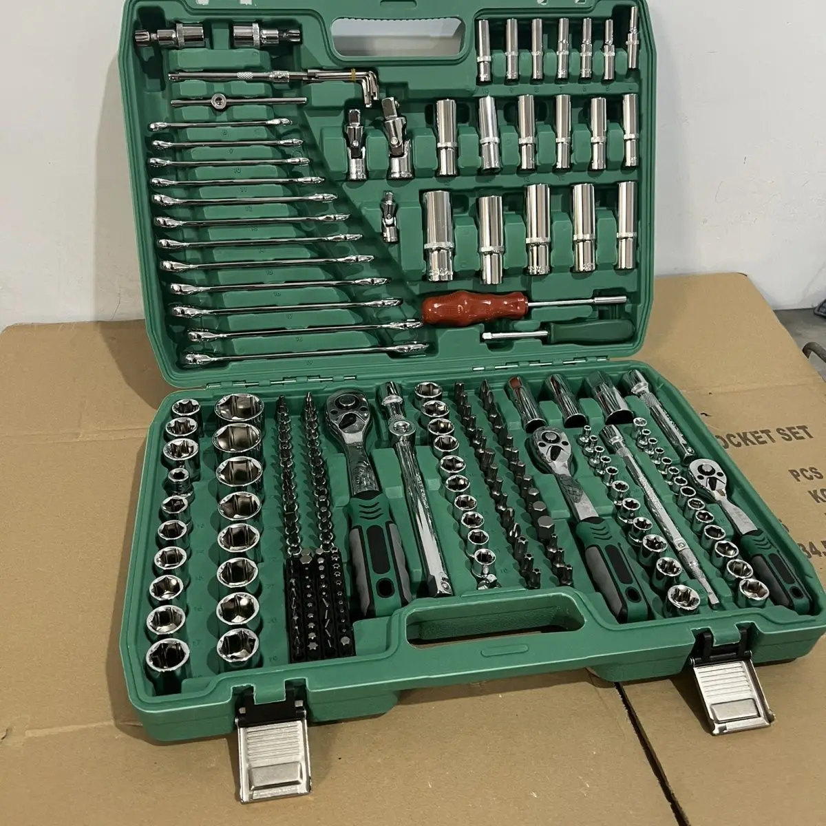 216-piece Tool Auto Repair Car Socket Ratchet Quick Wrench Set| Alibaba.com