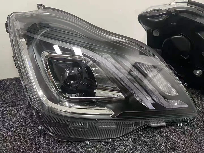 JDM Style LED Headlight for Toyota Crown Athletes 2005-2009