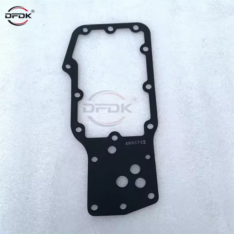 6D107 QSB6.7 ISBE Diesel Engine Parts Oil Cooler Core Gasket 4896408 ...