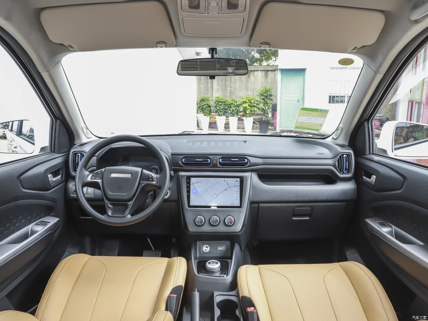 DFSK Electric Car Fencon E380 - 310KM/350KM RWD MPV