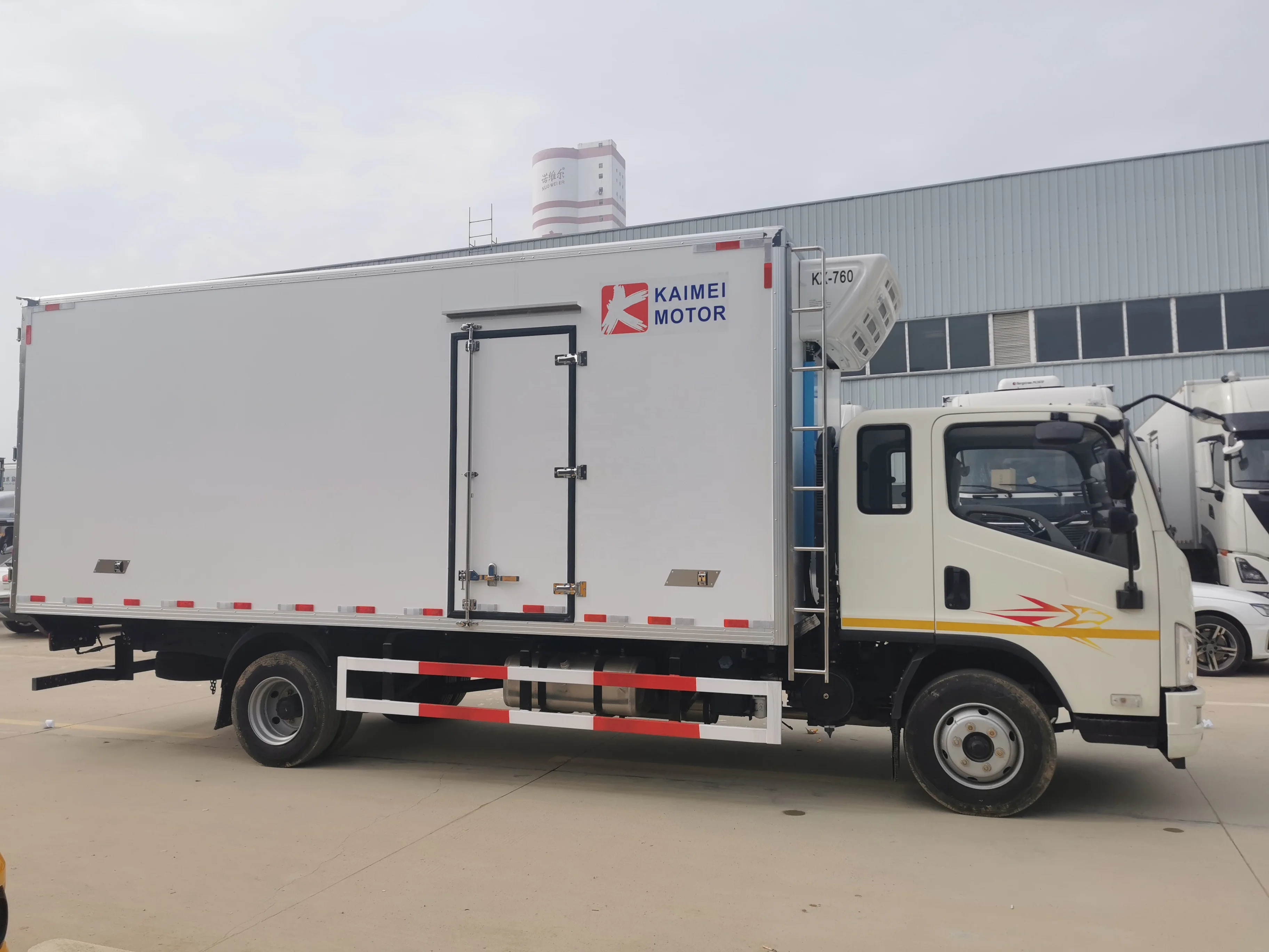 Hot Sale Faw Refrigerated Van Truck Mini Refrigerated Trucks - Buy Faw ...