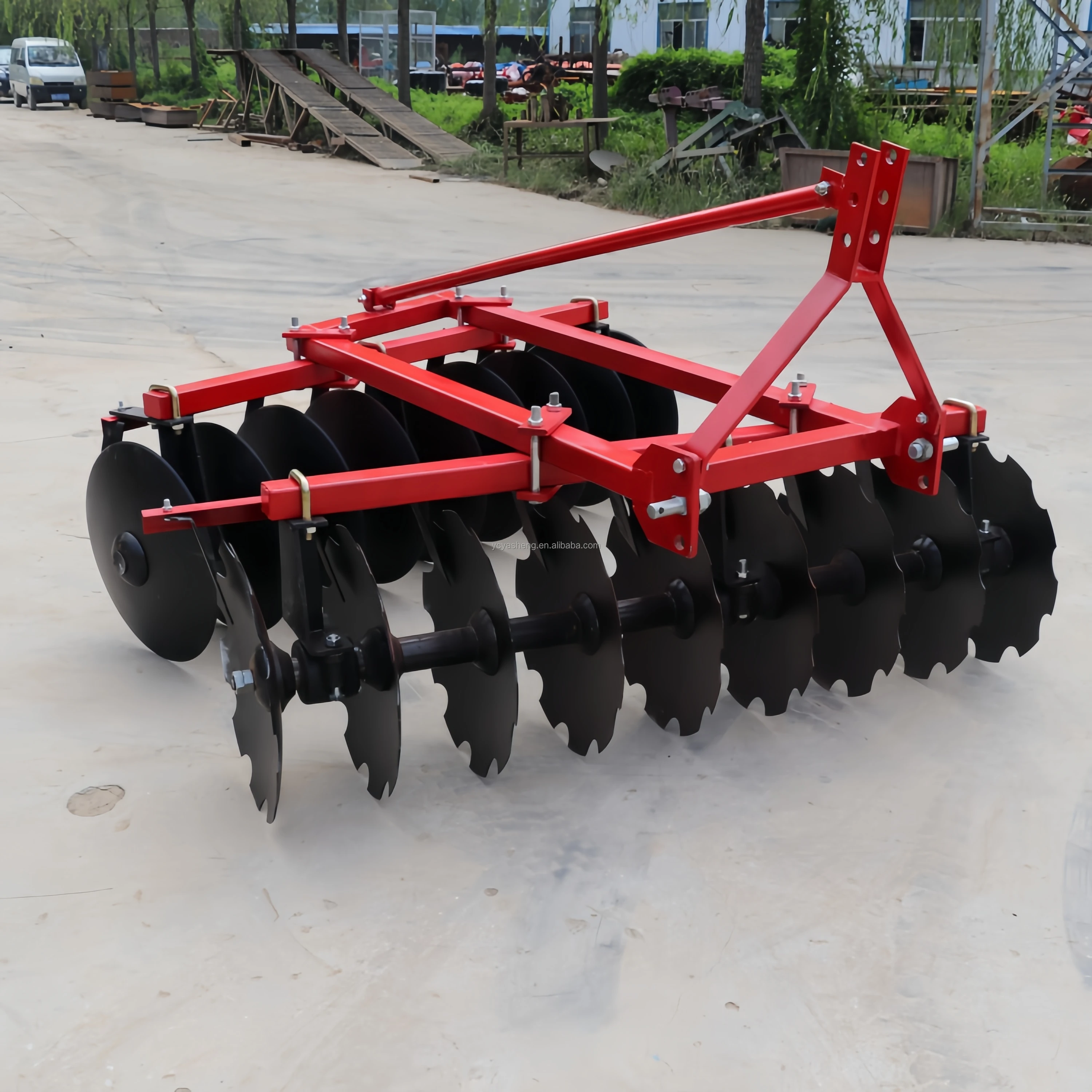 Farm Machinery Tractor Trailed Hydraulic Heavy Duty Disc Plough Plow ...