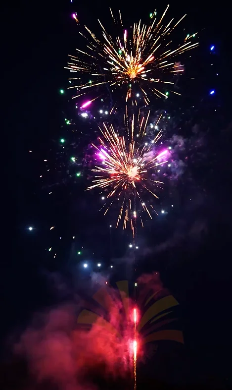 68 Shots Cake Fireworks Type And Christmas Wedding Occasion Big Cake ...