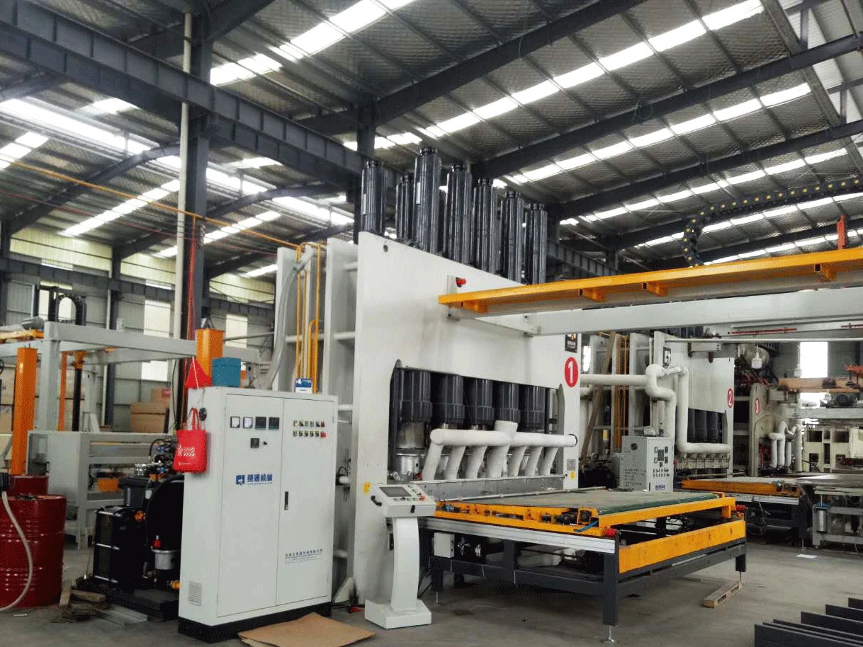 Bamboo Plywood Pre-Laminated Hot Press Machine for Chipboard