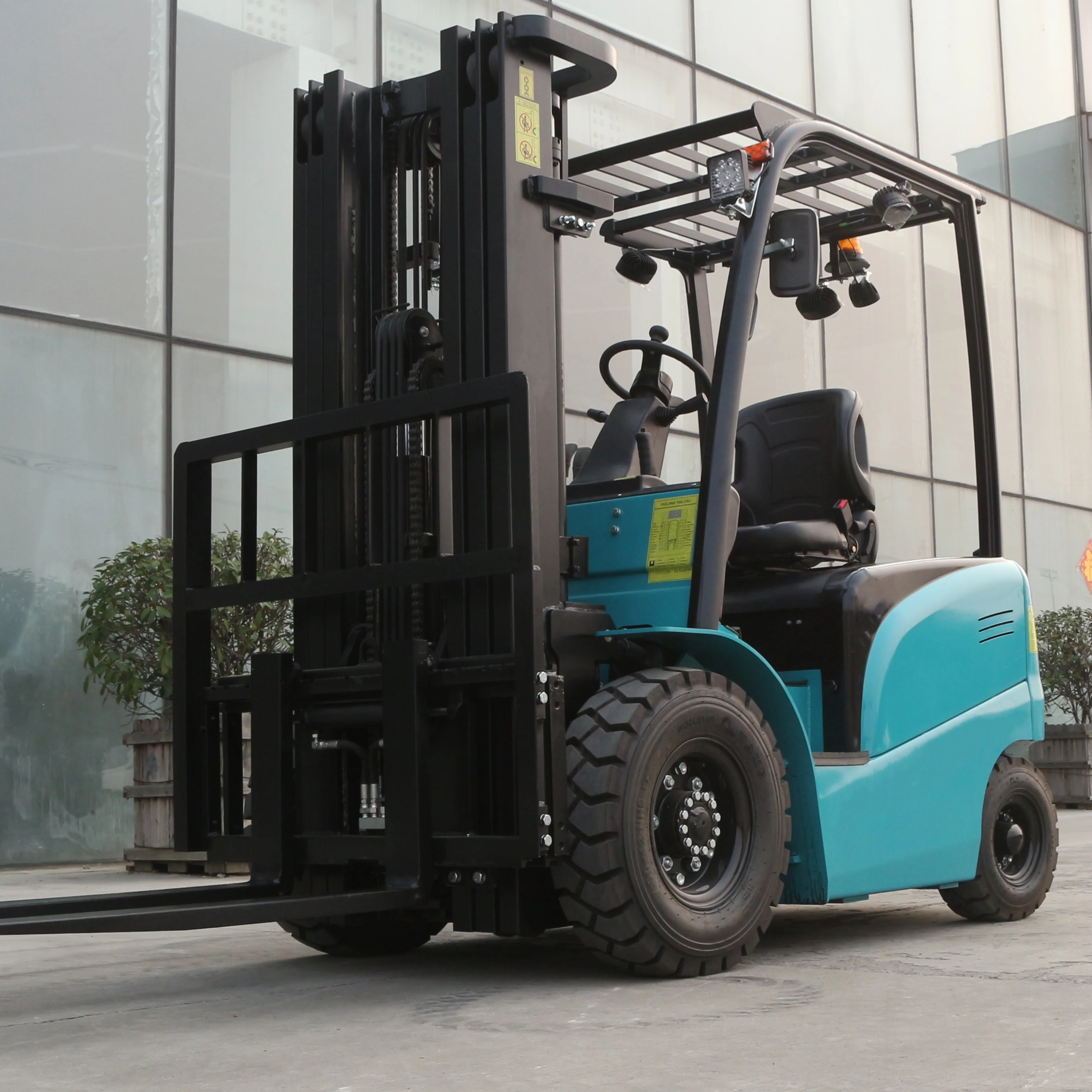 Alibaba.com: Baoli CPD-20 2ton Electric Stacker with Japanese engine ...