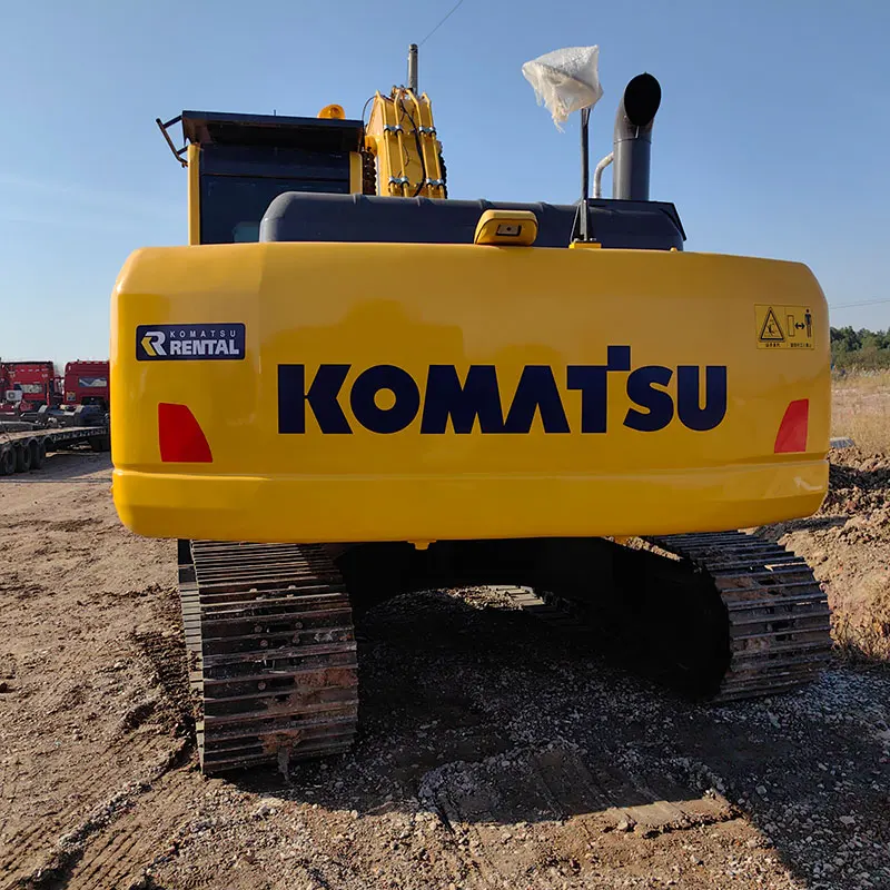 Secondhand Komatsu PC200-8 20ton Excavators Short Working Hours Diggers ...