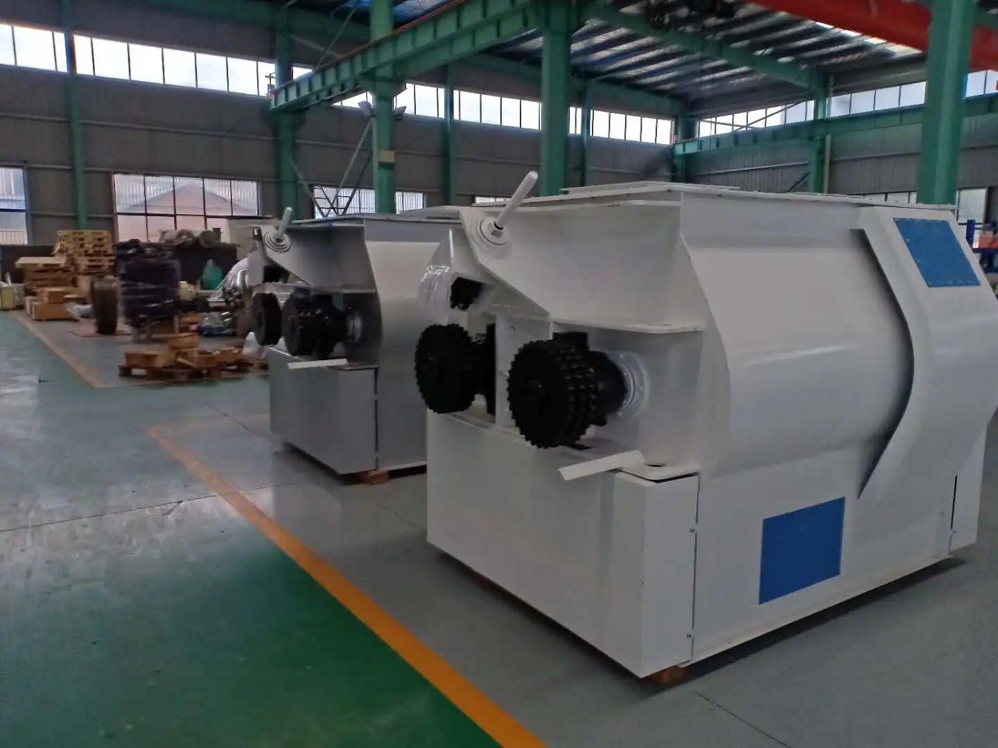 Poultry Pellet Feed Double-shaft Mixer Feed Processing Machine Poultry ...