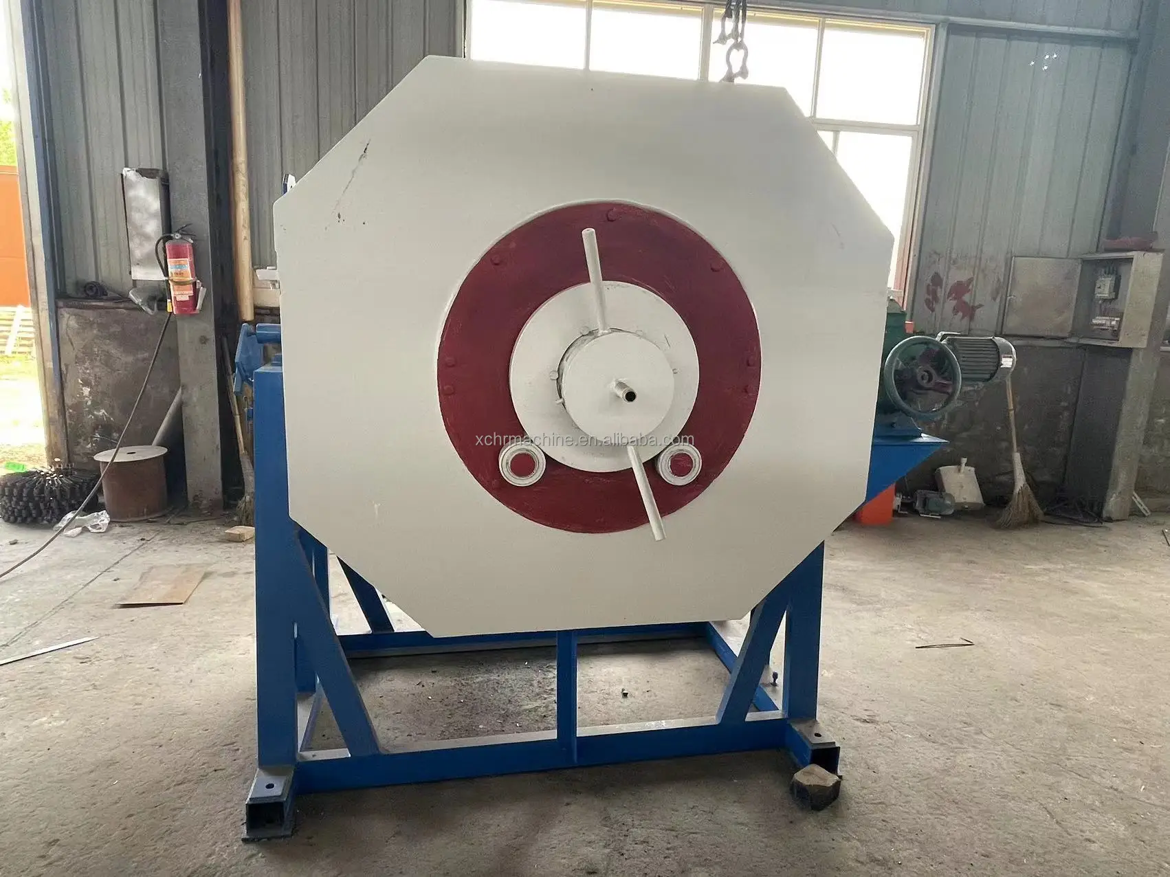 Screw Heat Treatment Furnace - Carburisation & Quenching