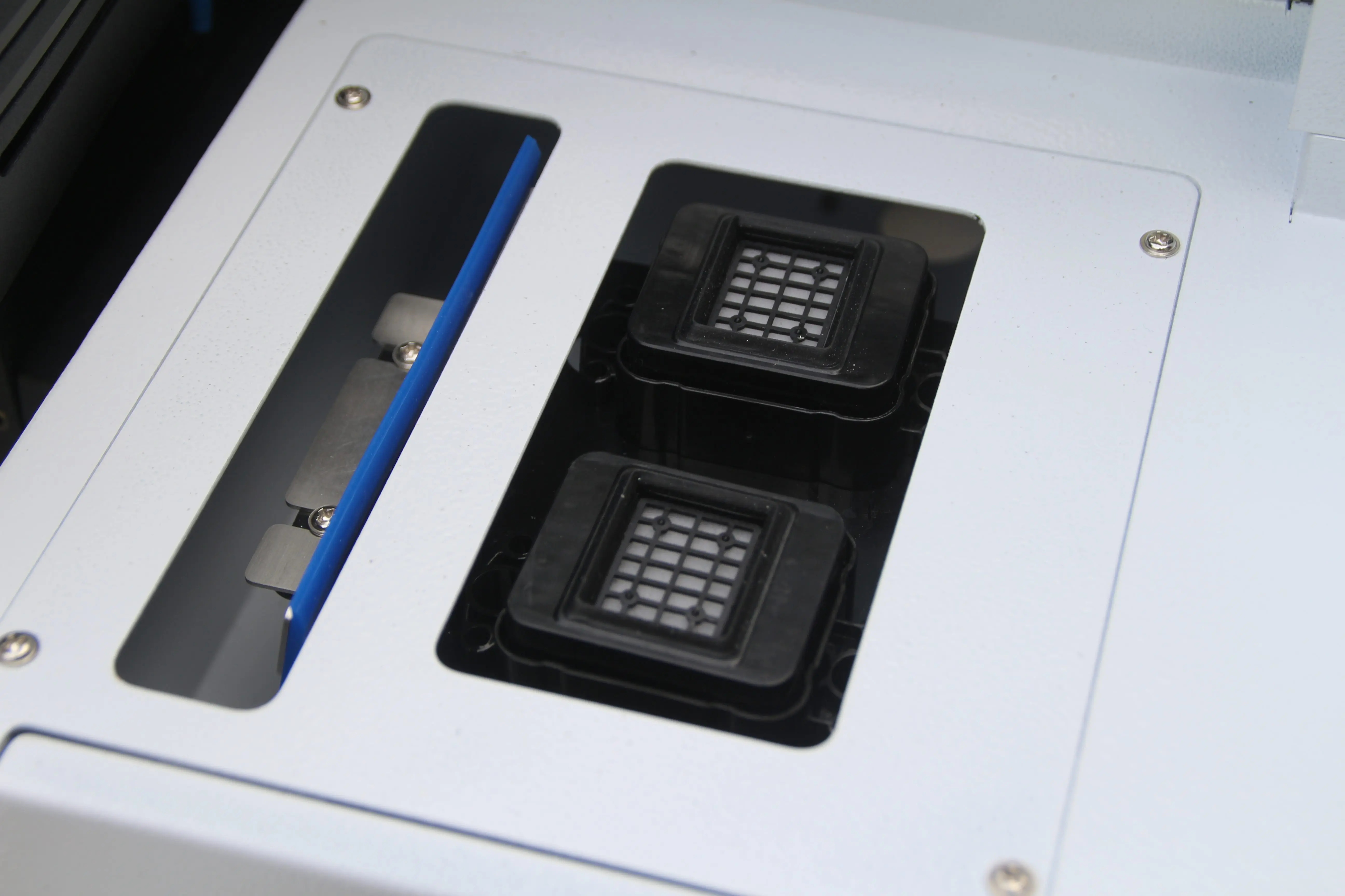 Small Size 4050 Flatbed Led A2 Uv Printer For Phone Case Glass Bottle Pen Pvc Acrylic Ceramic ...