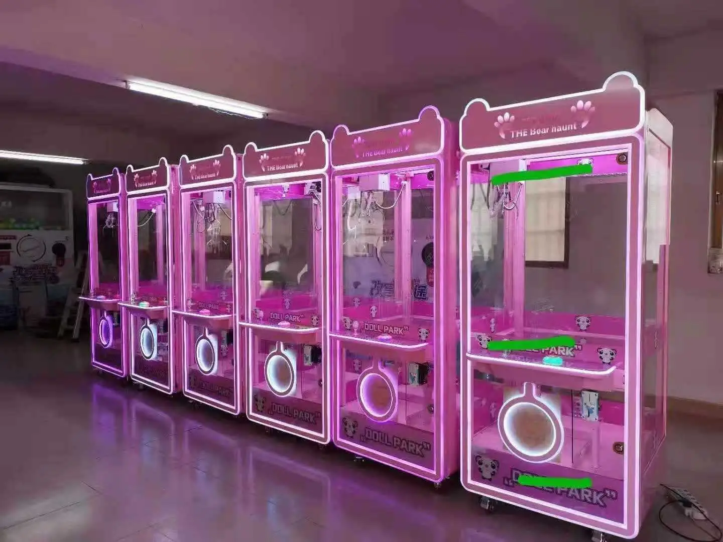 2023 Popular Human Claw Machine Doll Catching Machine Doll Crane ...