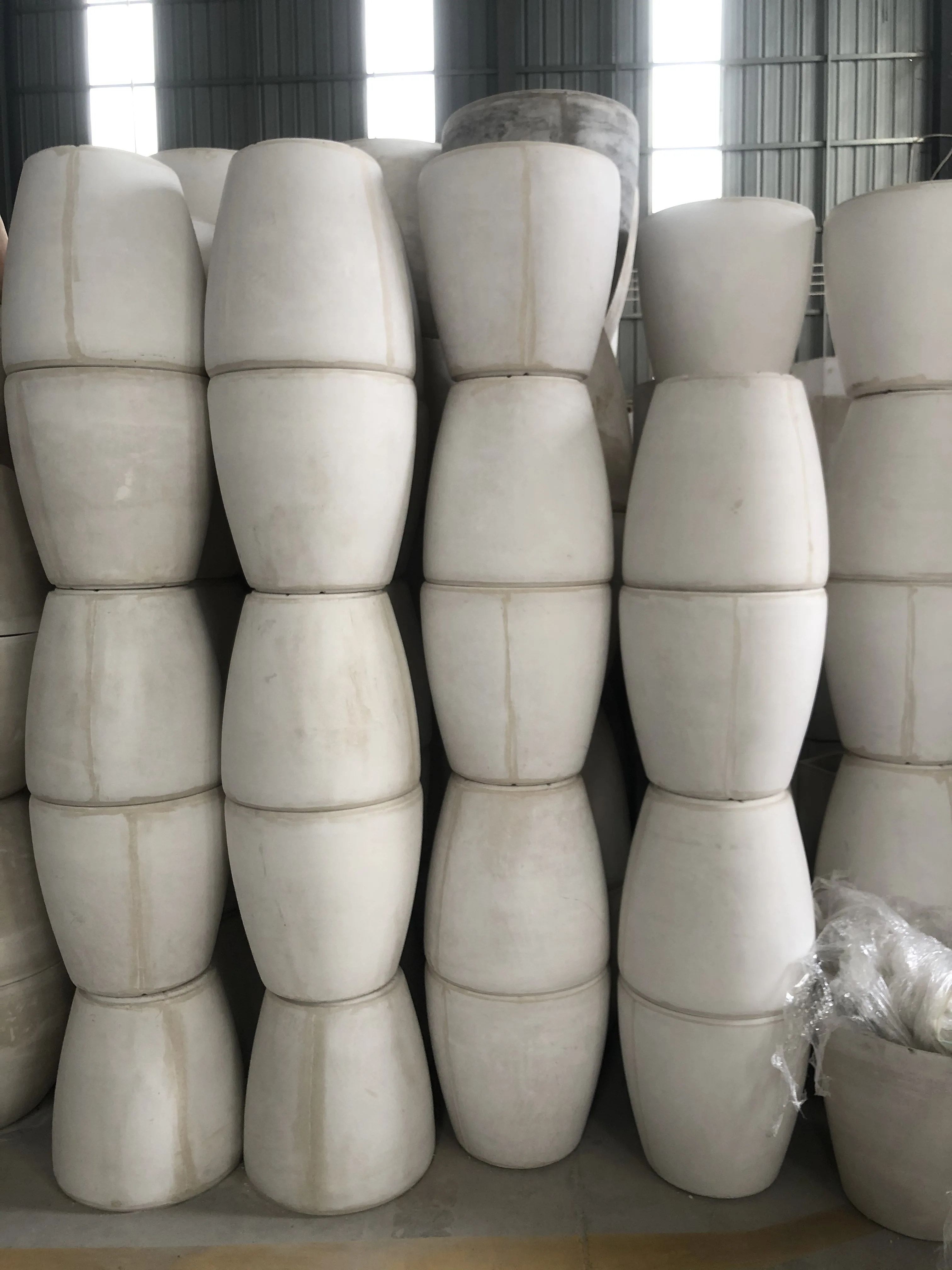 Durable Flower Pots - High-Strength Garden Decor Solutions
