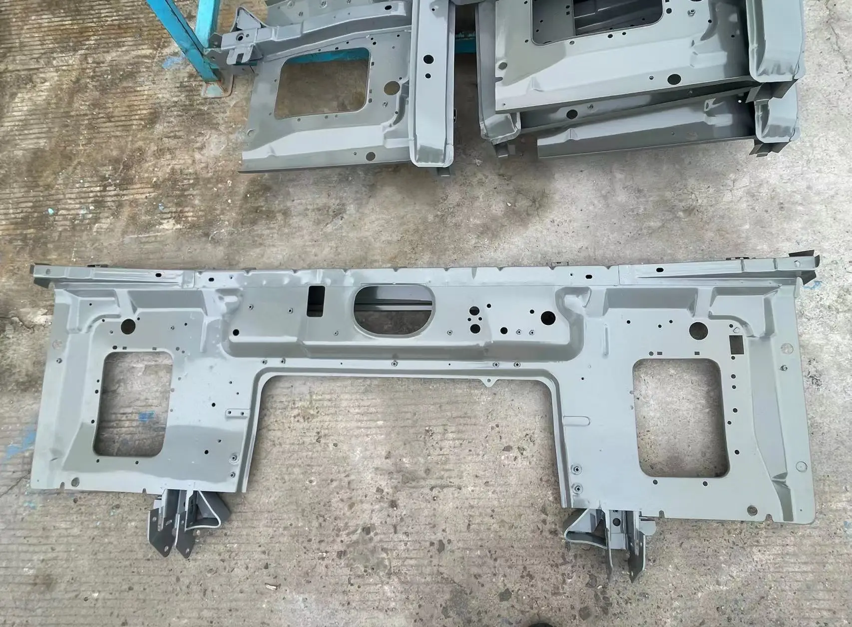 Front Inner Panel For Howo Truck 2008 - Buy Front Inner Panel For Howo Truck,Howo Trucks Front ...