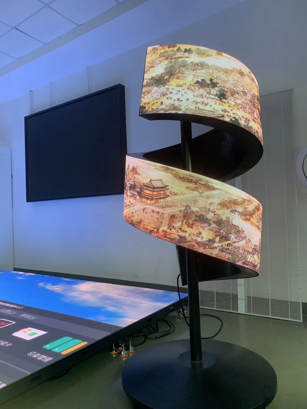 Outdoor Flexible LED Screen - 4K Rental Video Wall P2.5