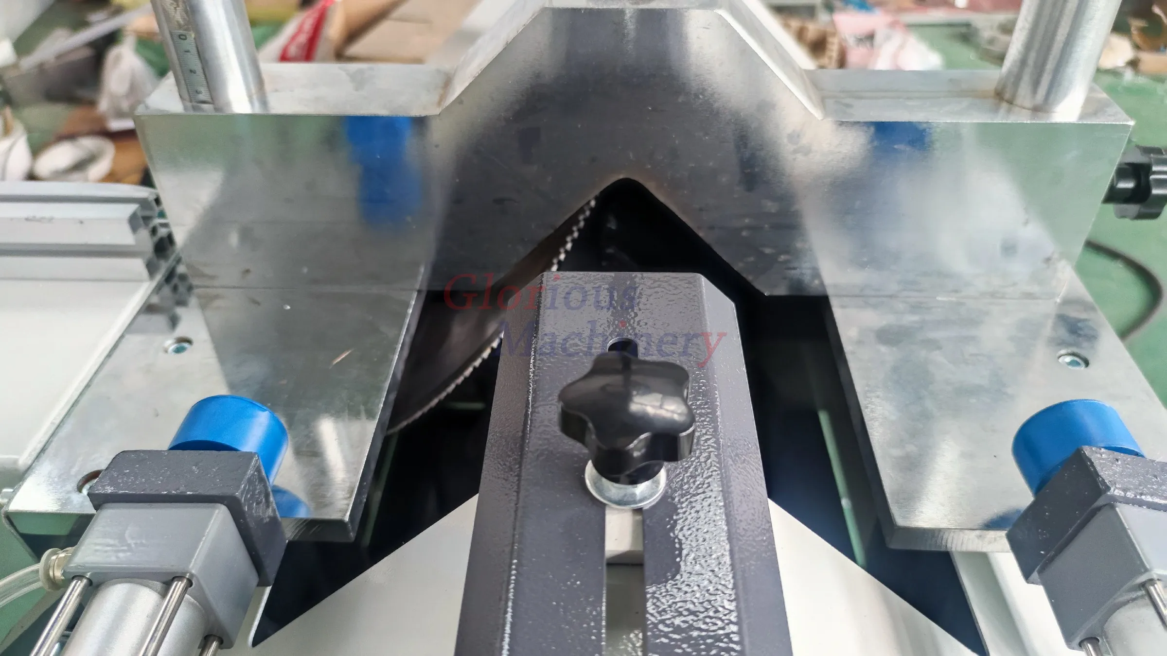 Automatic V-Shape Aluminum Billet Cutting Machine for Window and Door ...