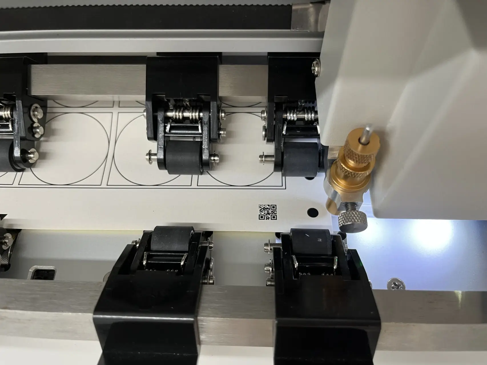 Bascocut A3+ Cutting Machine - Fast & Precise Label Cutter