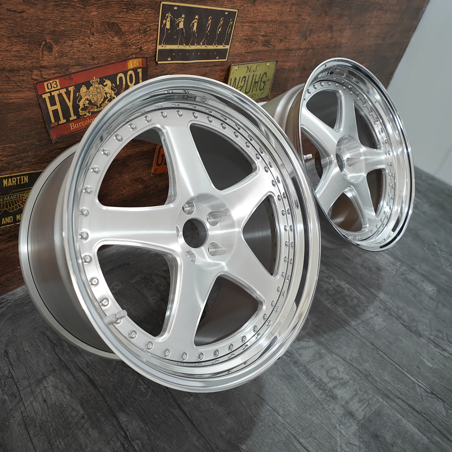 Custom Forged Wheels - High Quality 3 Piece Aluminum Rims