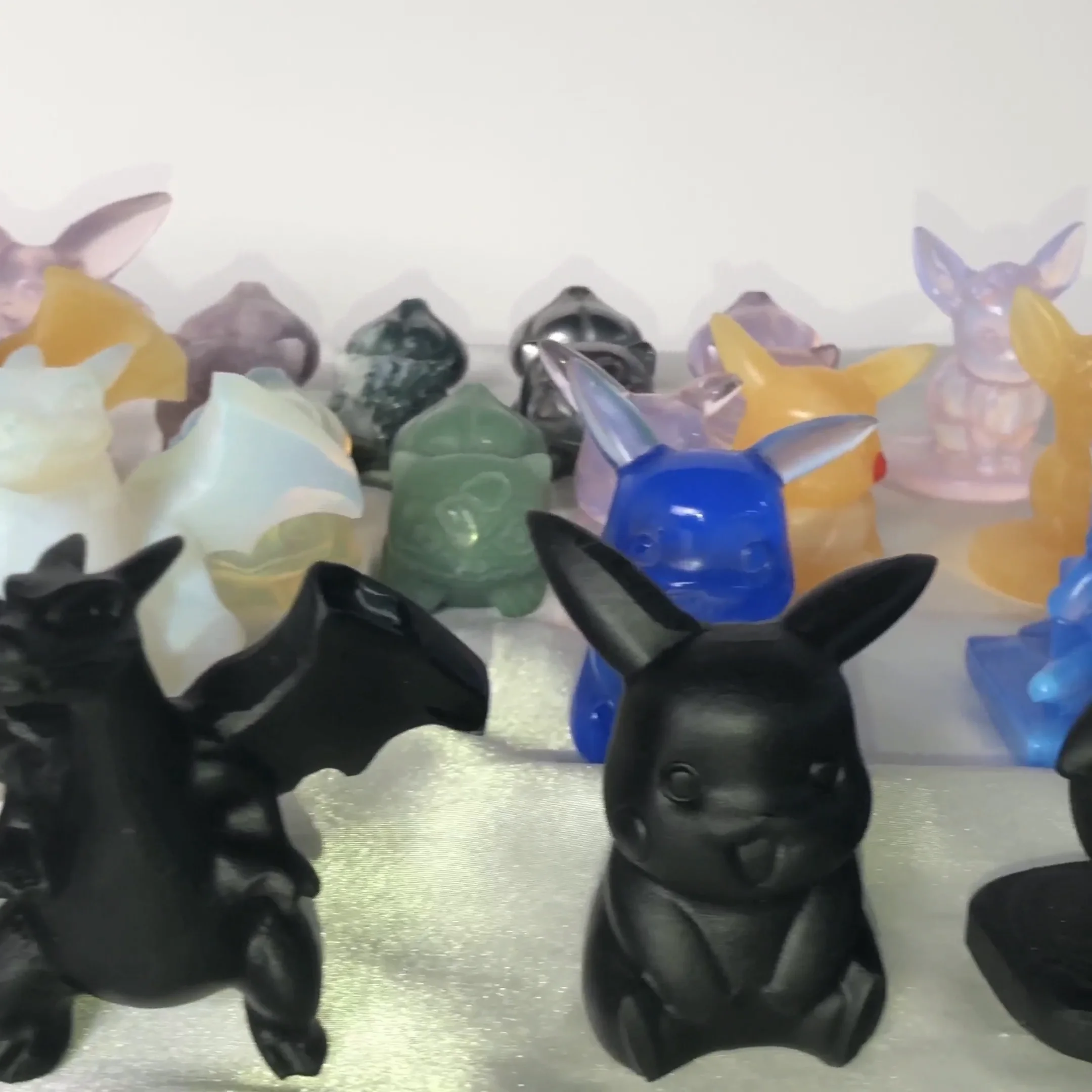 Crystal Pokemon Carving Mew Crafts Crystal Pikachu Carved Cartoon ...